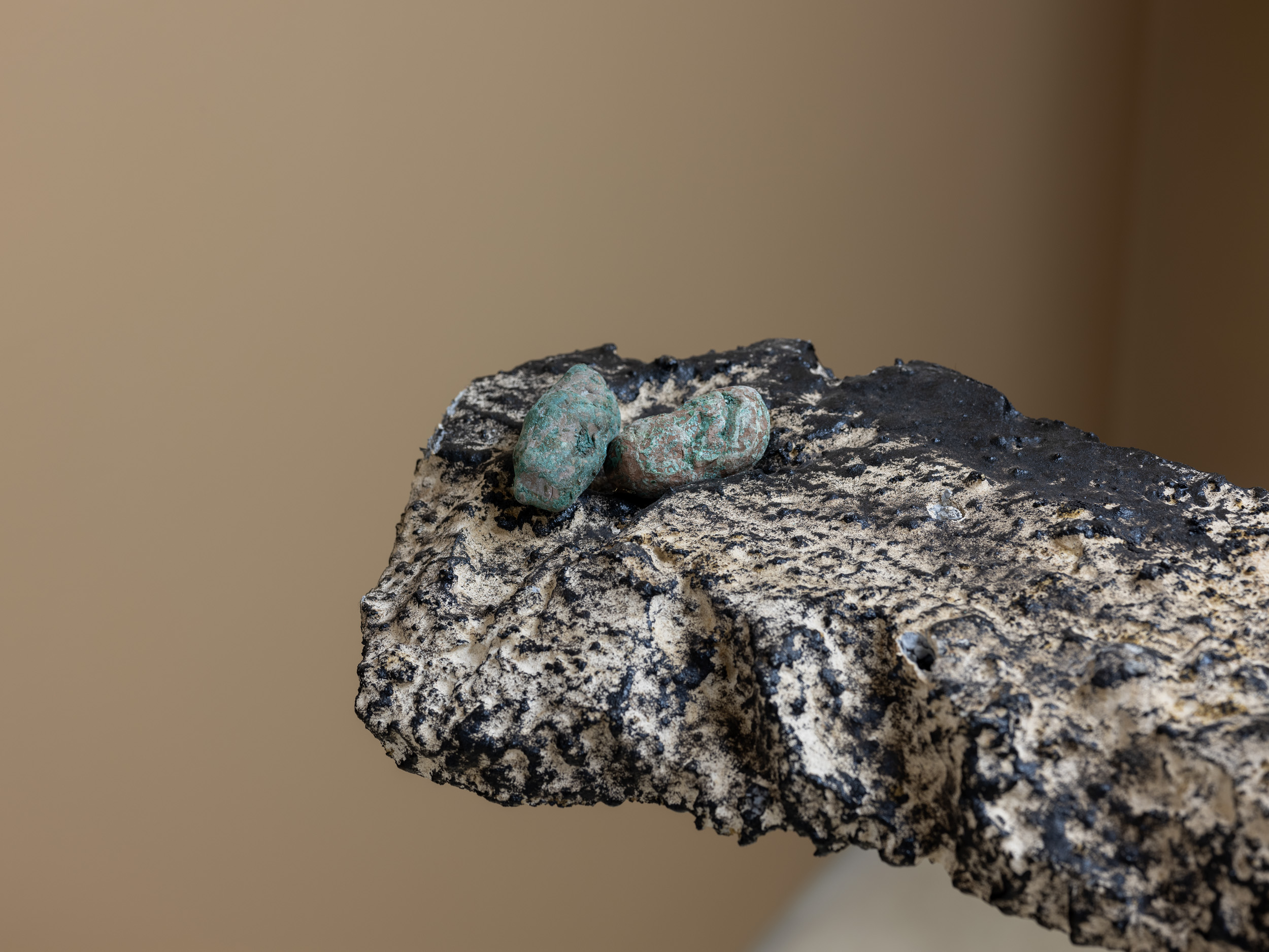 Lithics — Emii Alrai