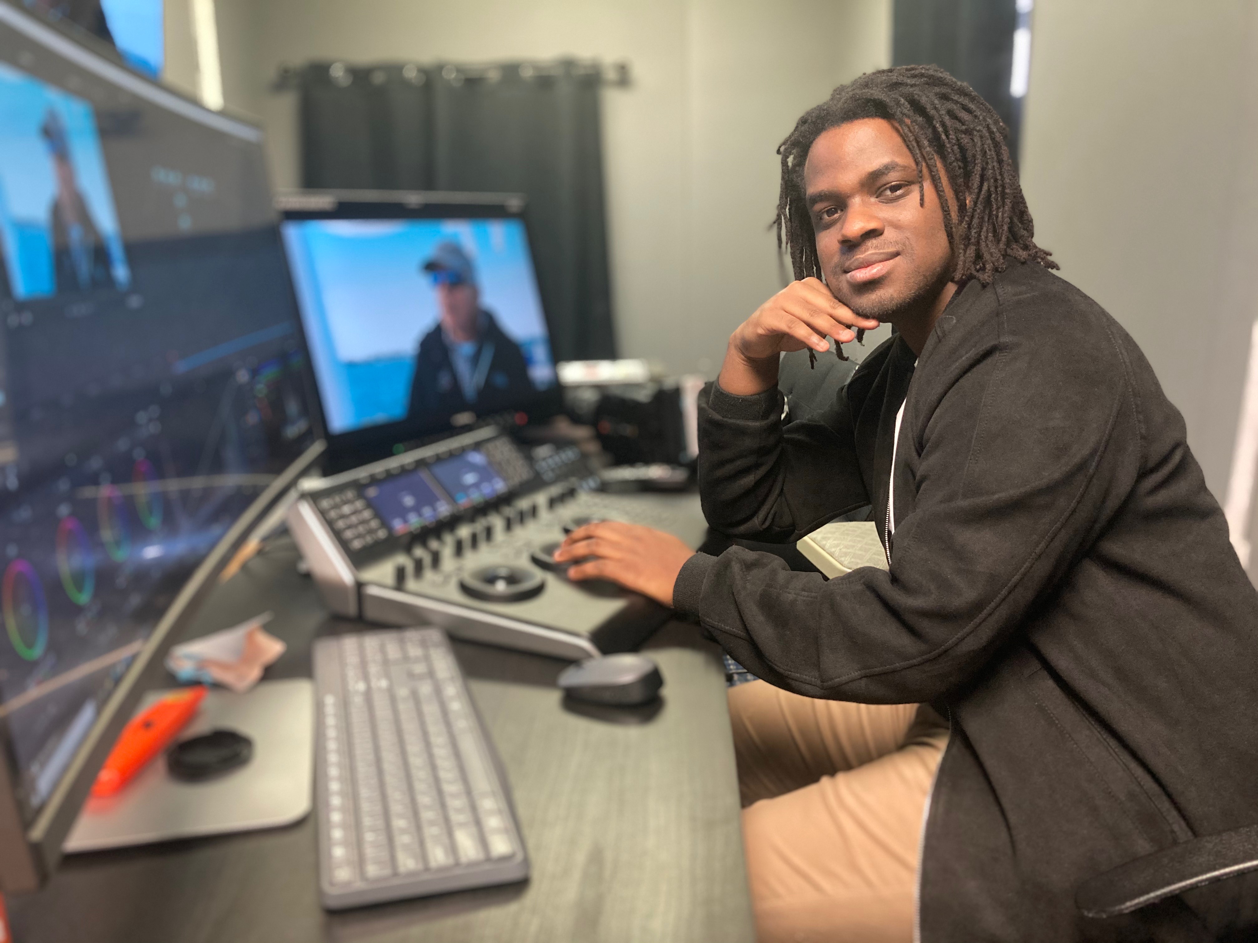 Station BTS — Justin Chance