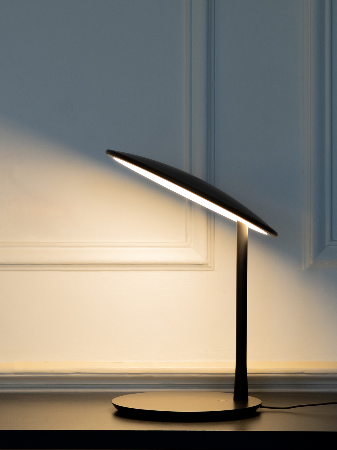 Disc Table Light — NINE - Furniture, Lighting & Accessories