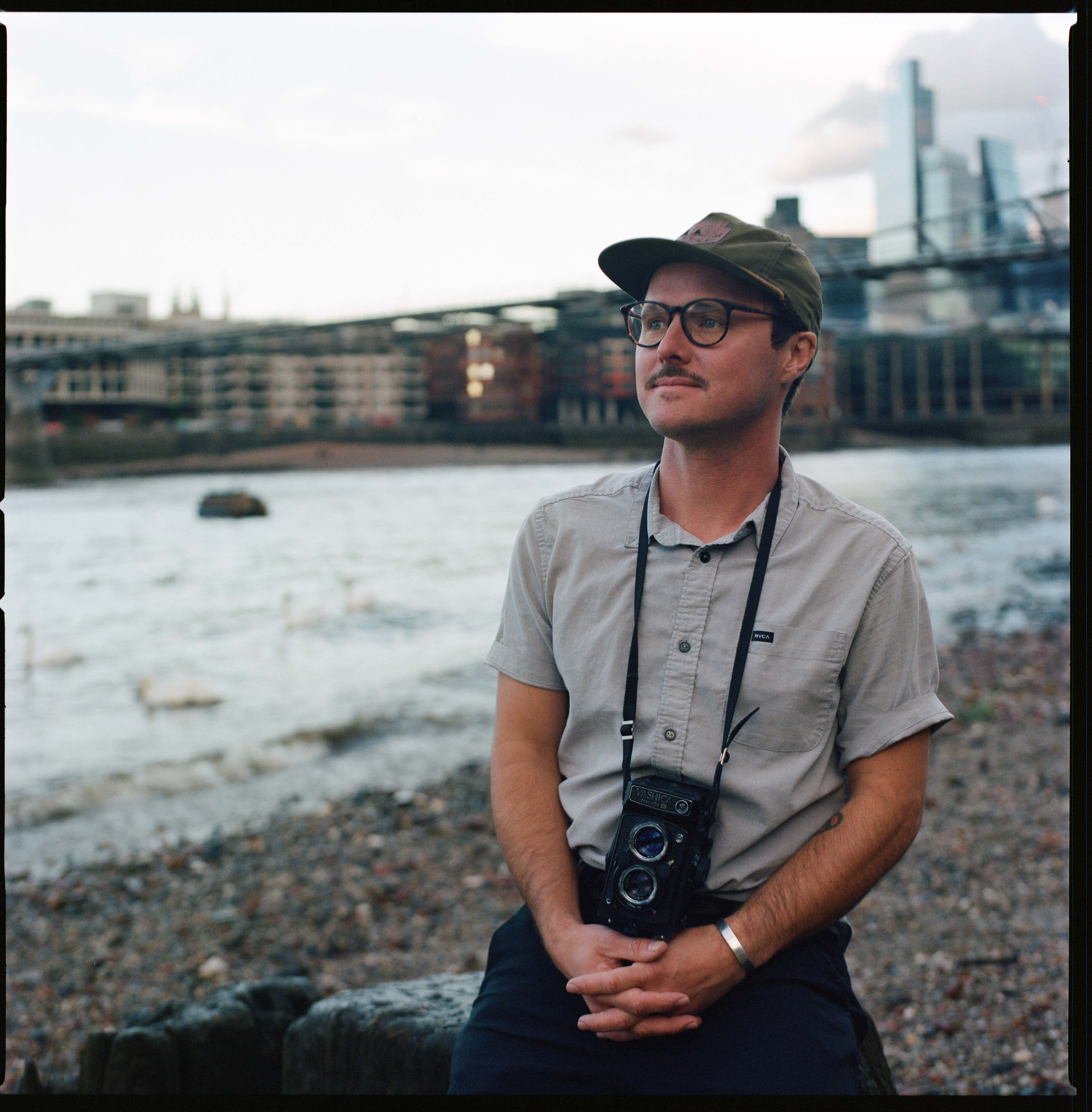 About — Pamplemousse Magazine