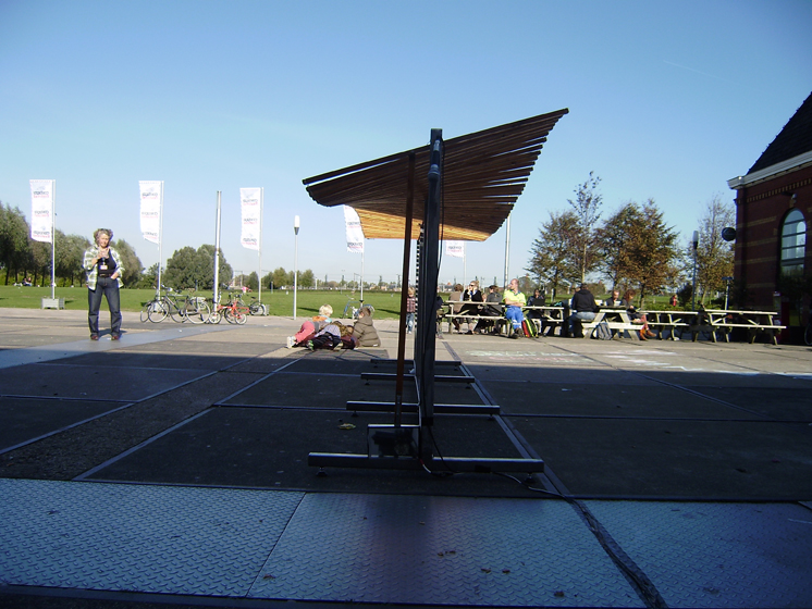 Soundwave interactive installation — Evelien Schouten