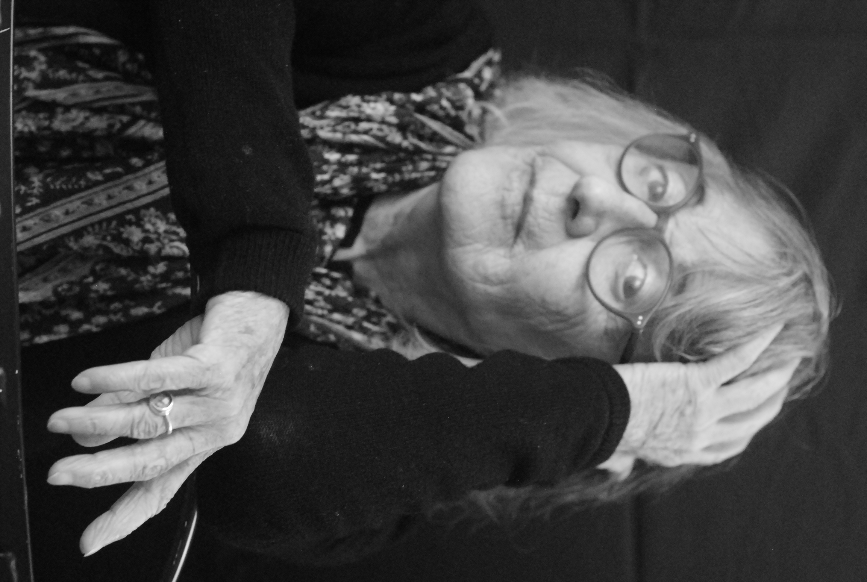 Julia Toro — Letargo