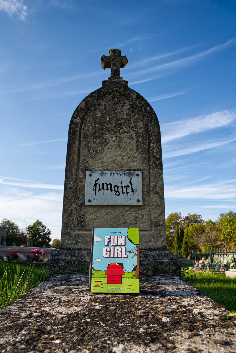 Elizabeth Pich - Maker Of Fine Comics