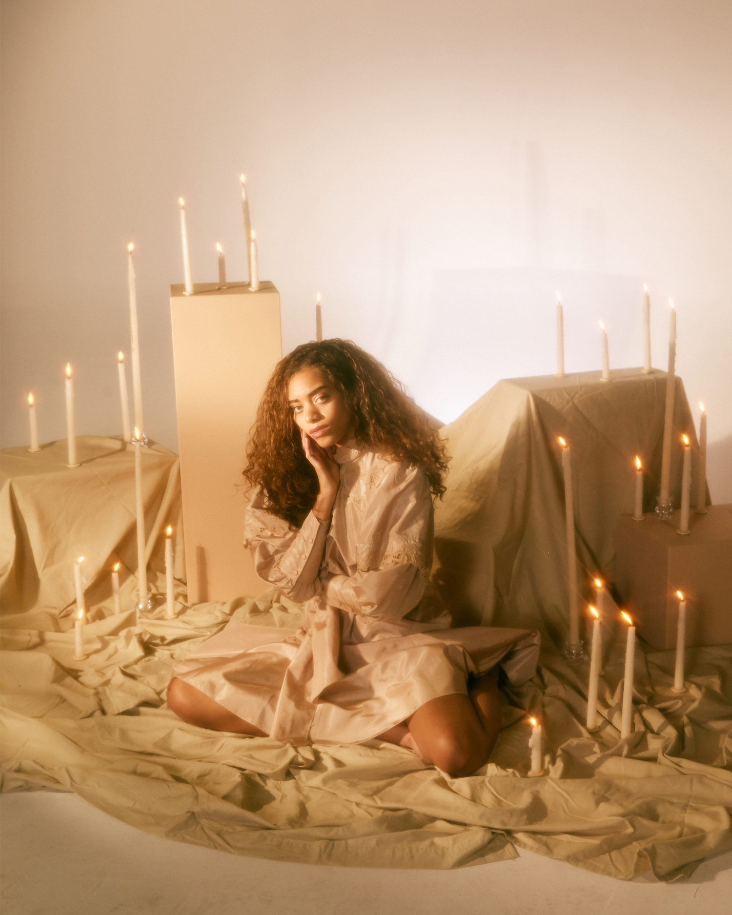 DUREEN TRUONG | Set Designer & Stylist