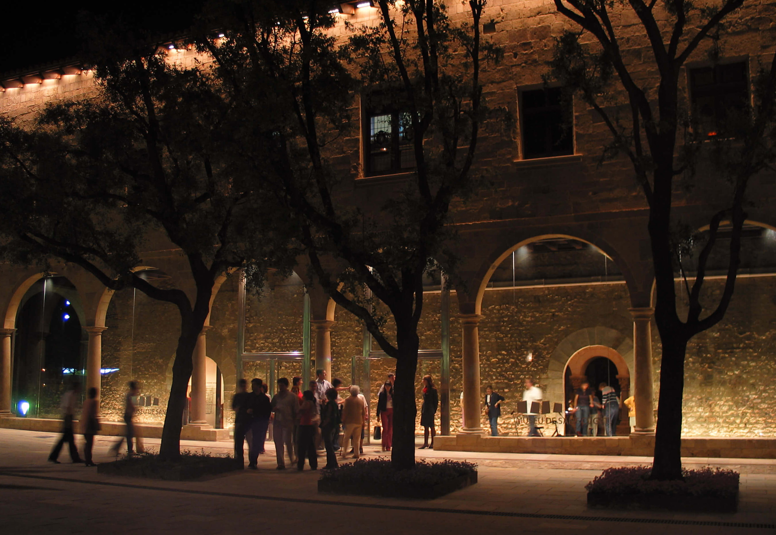 Oms Square — Artec Studio