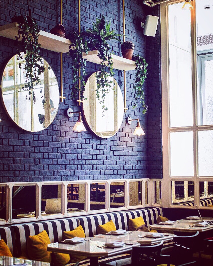 BB Social Dining — A.M. STUDIOWORKS