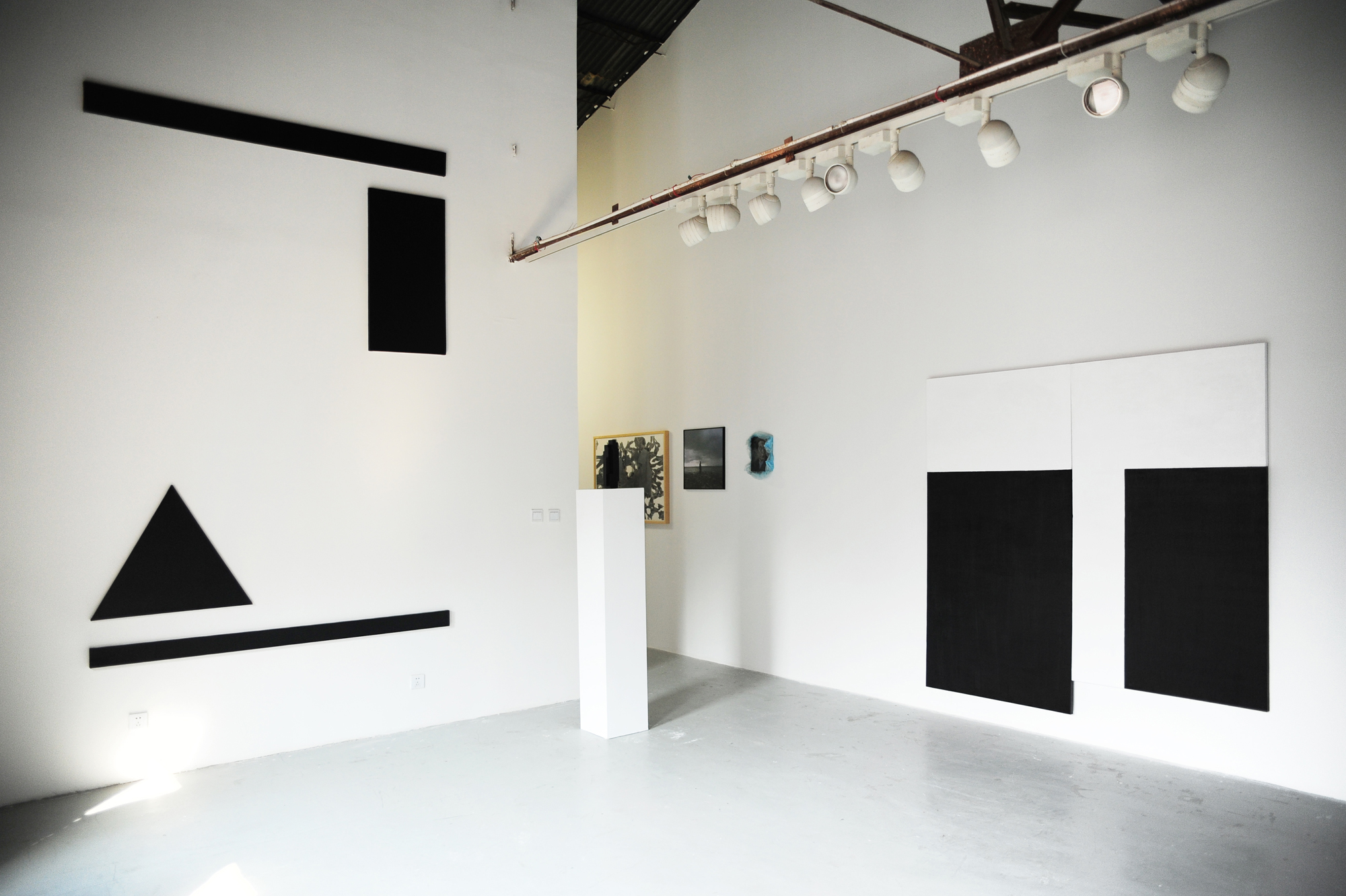 Wall Composition — Garcia Frankowski