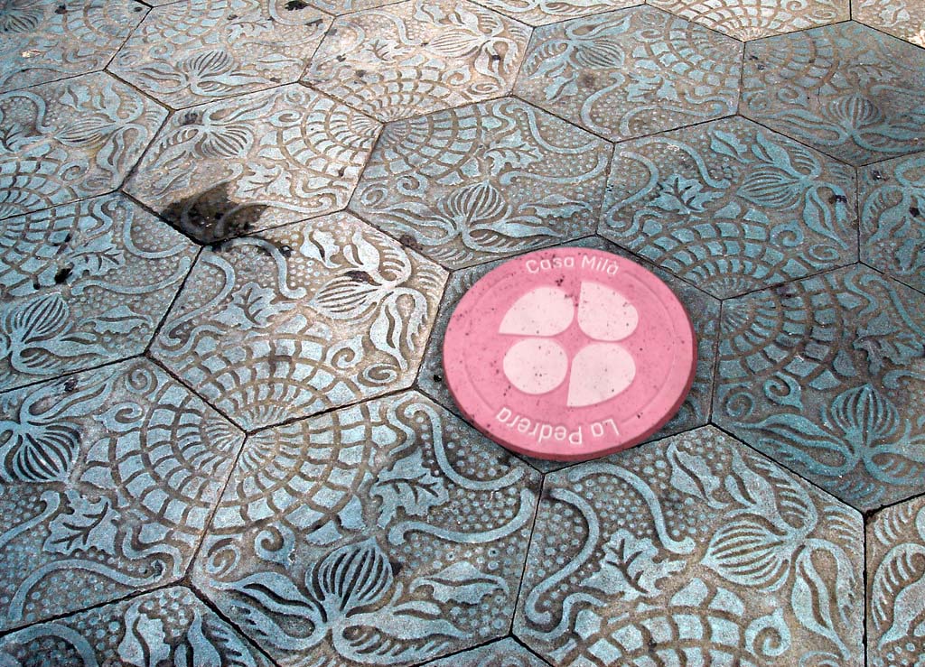 Works of Antoni Gaudi — jacktuftsdesign