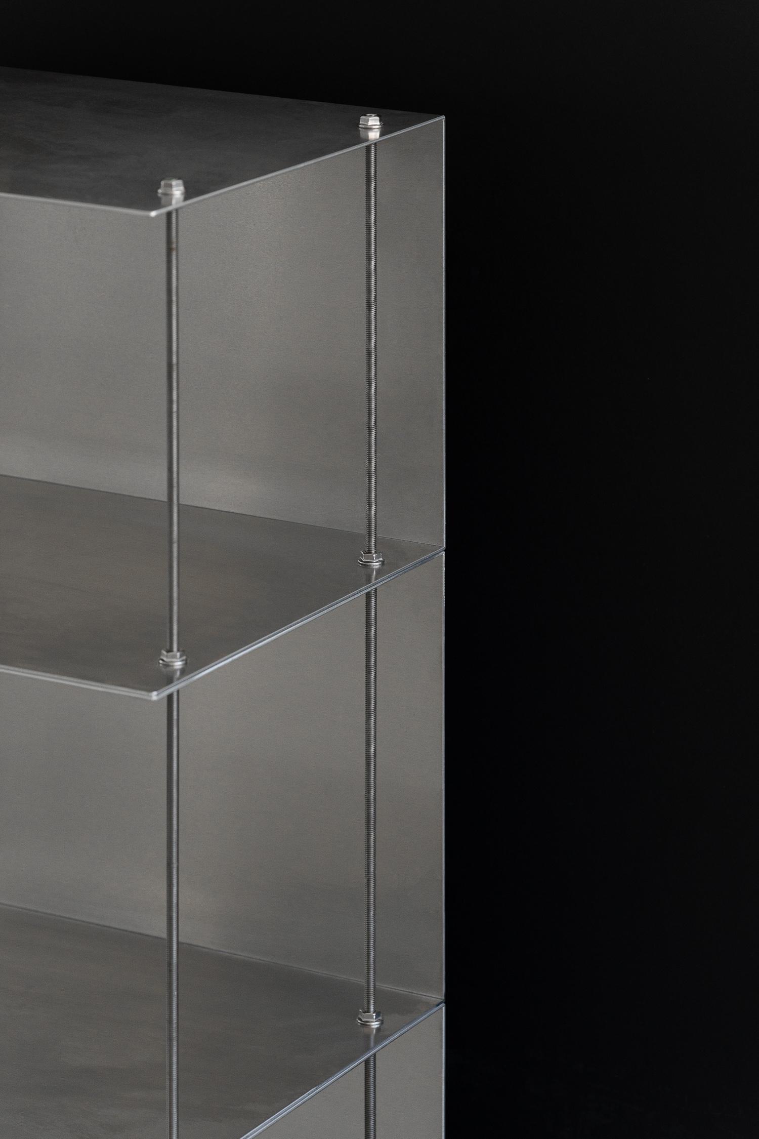 Aluminum Shelves 2021 — MH photography