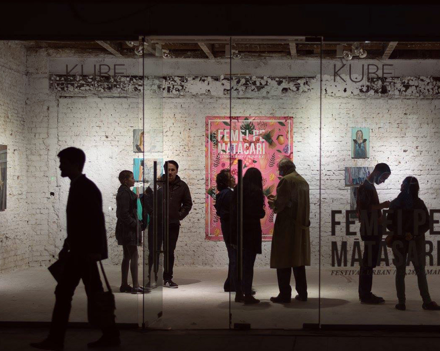 PATTERN AND POSTER DESIGN FOR "FEMEI PE MATASARI" — saddo.ro