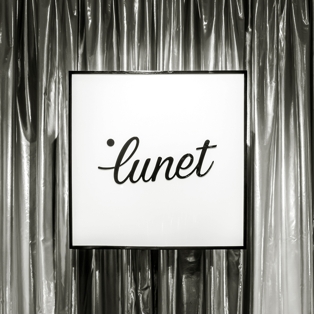 LUNET SIGNATURE STORE — Bogdan Ciocodeica