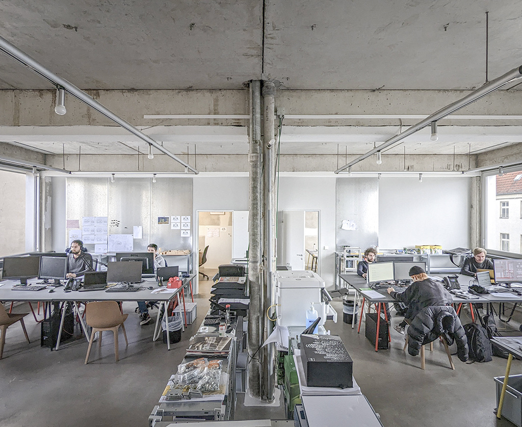 KONTAKT — STUDIO MARS Berlin