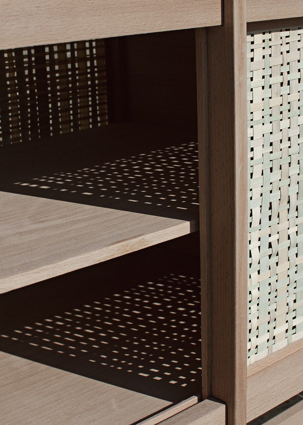 Palm chest — Hanna Lindgren