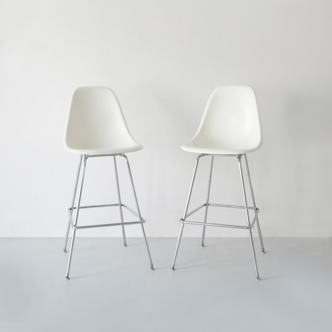 Modernica Fiberglass Bar Stool — PLYPOOL