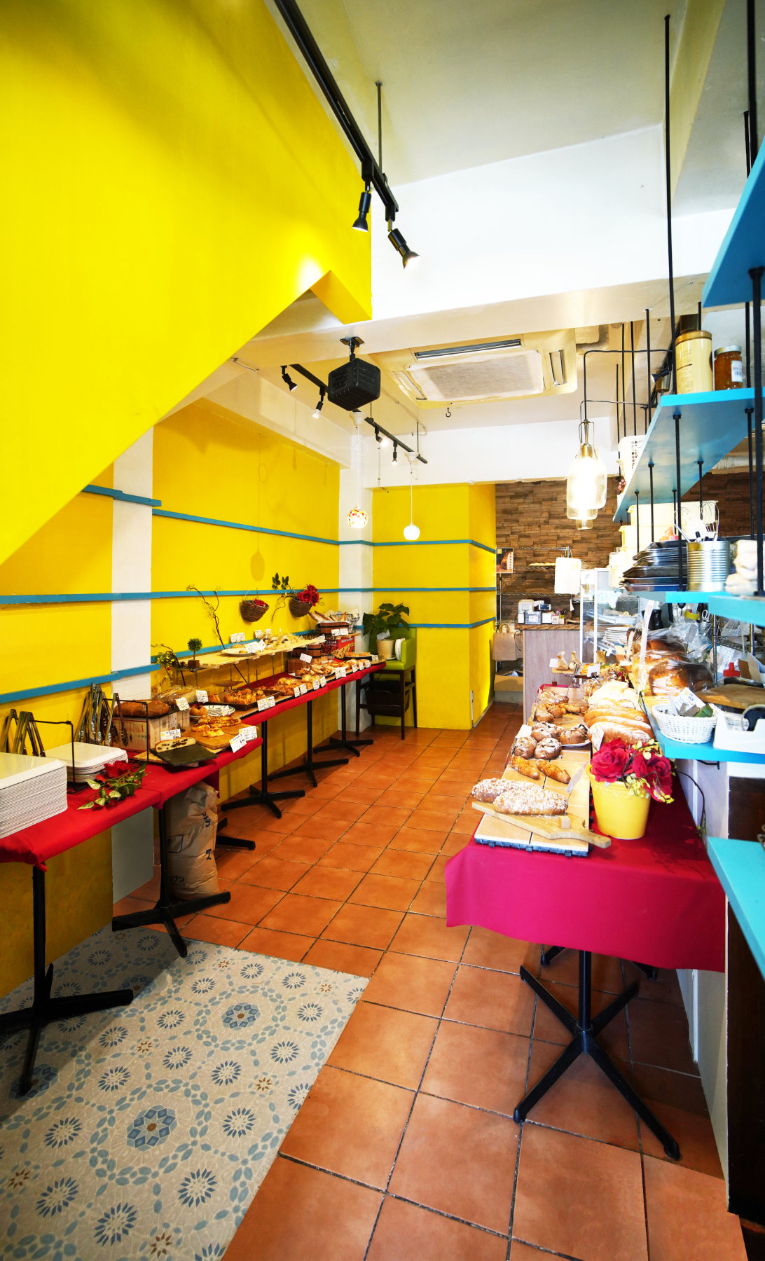 タサキパン — 小林広樹建築設計 HIROKI KOBAYASHI