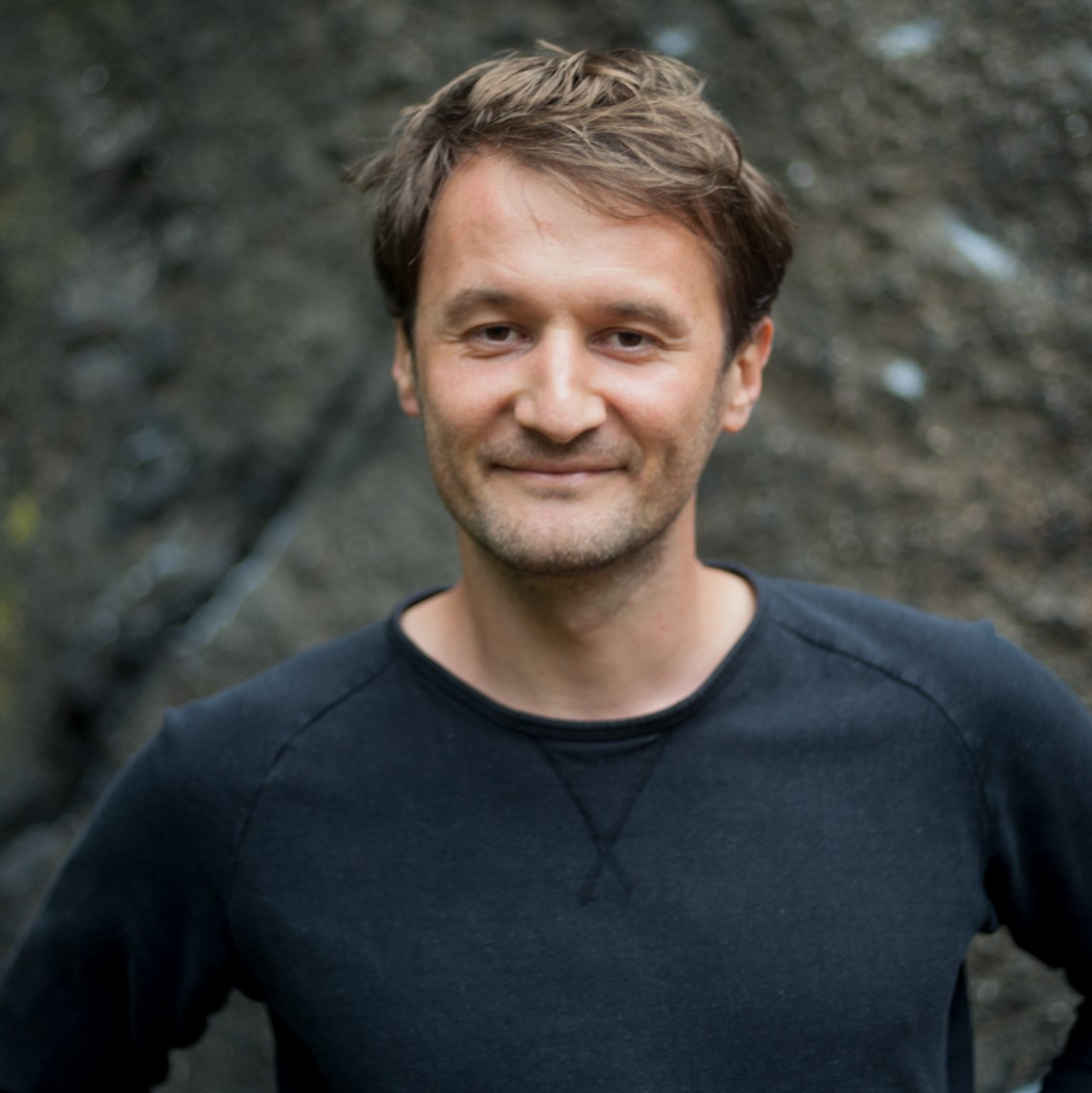 About — Dino Osmannović