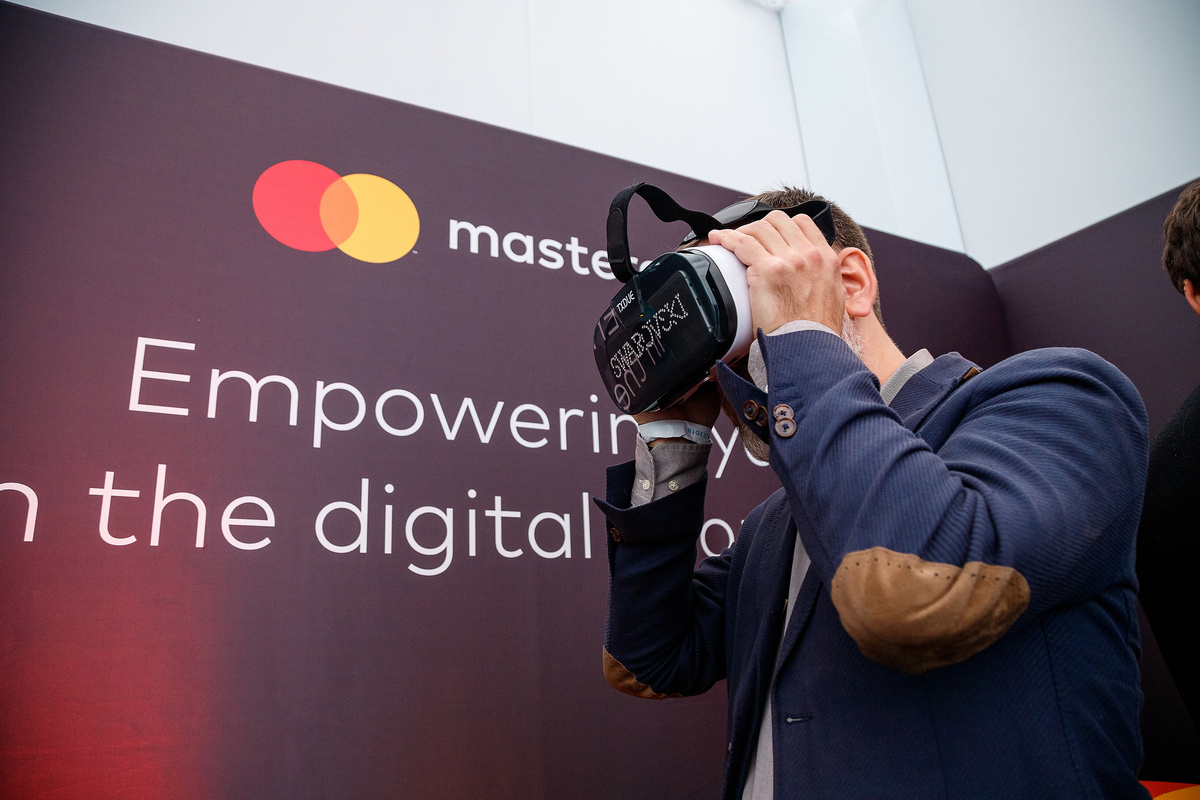 MasterCard — AD portfolio