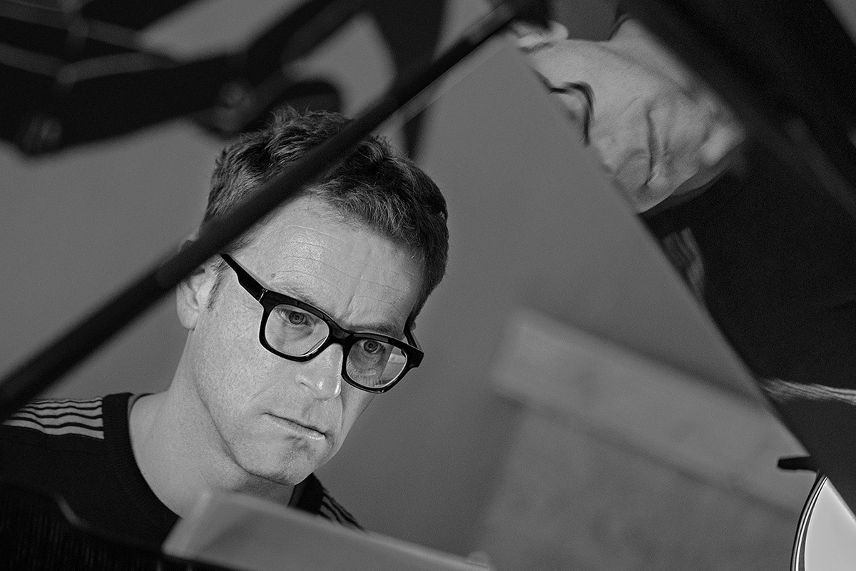 MUZIKANTEN — flatearthsocietyorchestra.com