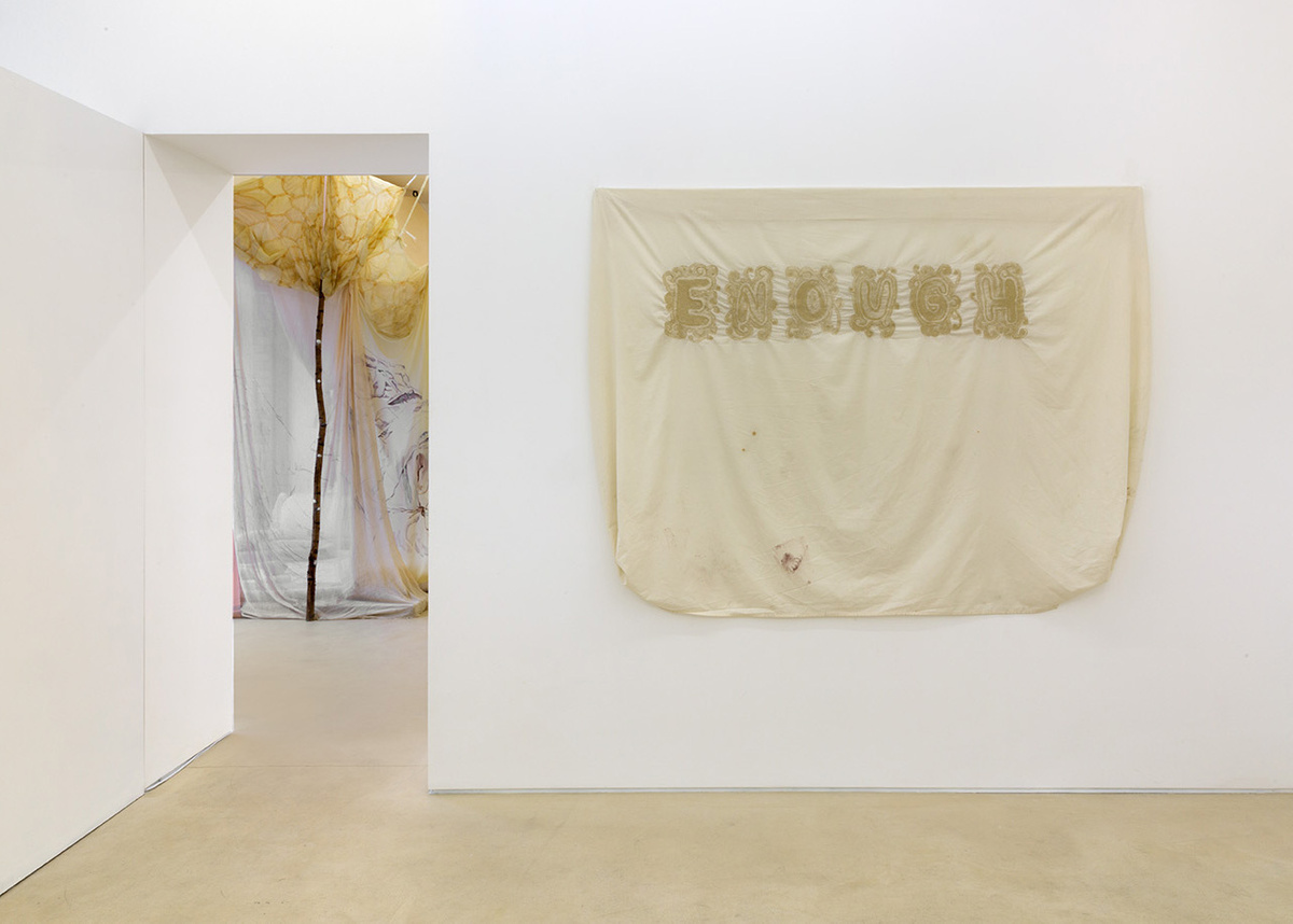 Alison Ballance IMAGES (right) — Artisa