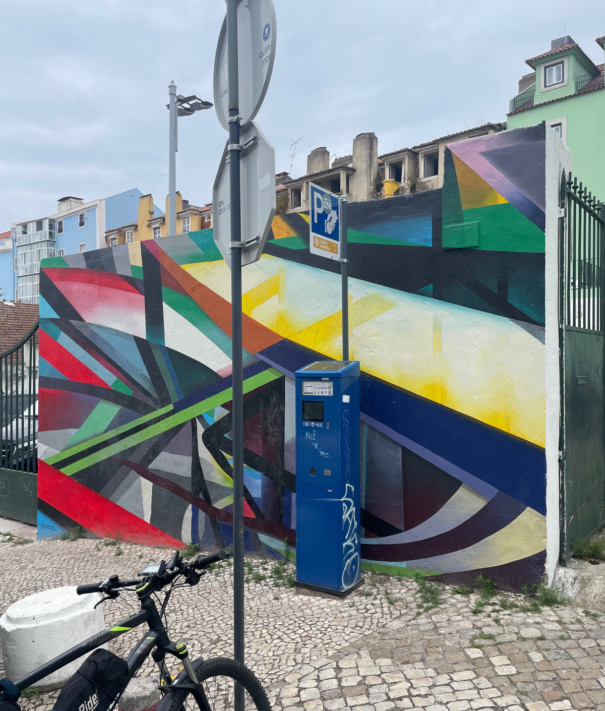 Pore Through the Pages — Art of Andréa Grasso