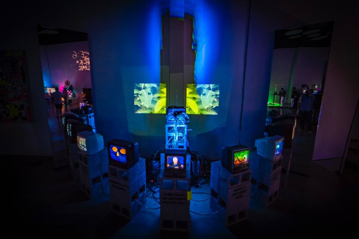 Monument — Michael Chernoff Media Artist & Researcher