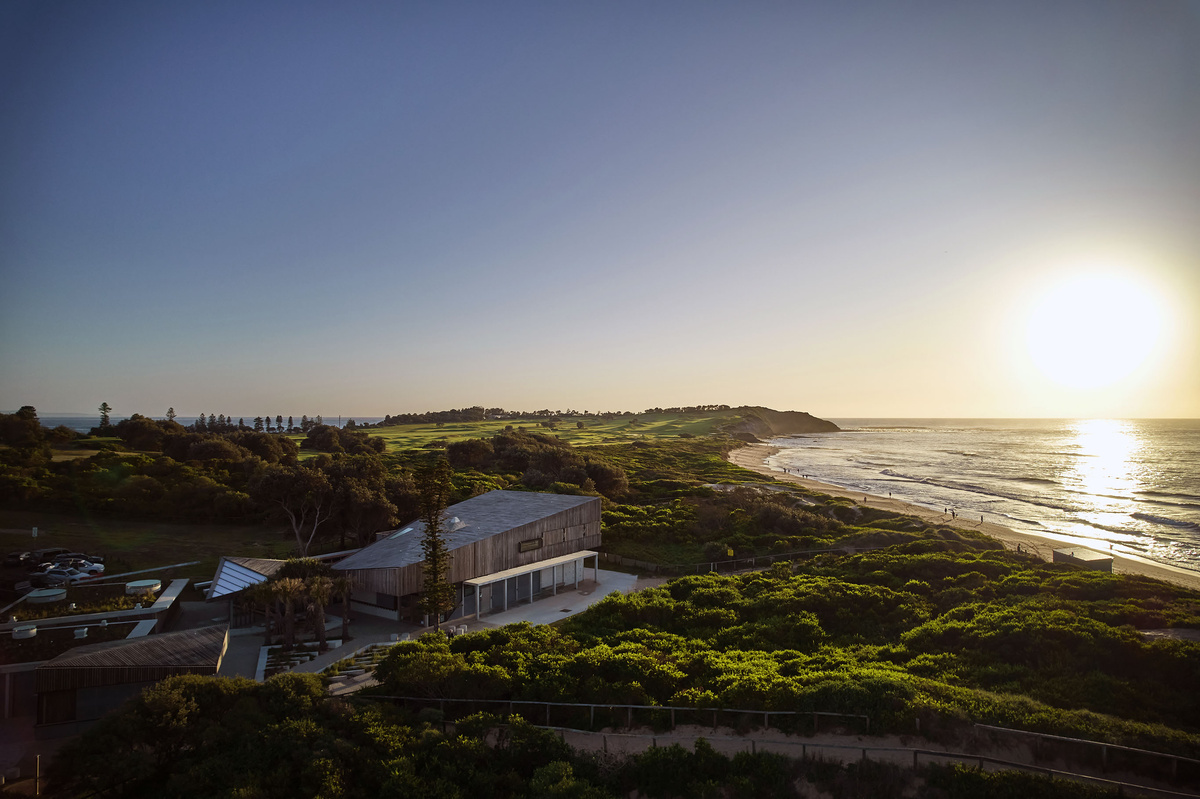 Long Reef SLSC — www.martinmischkulnig.com