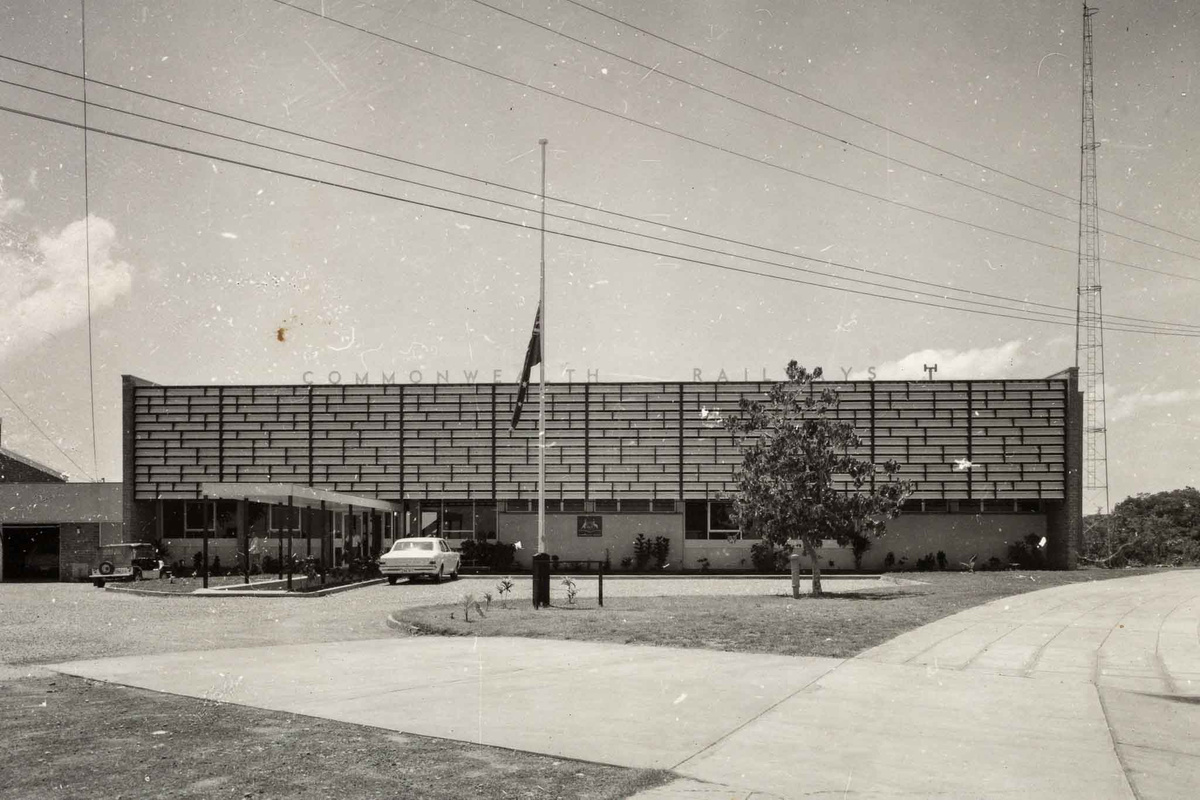 COMMONWEALTH RAILWAYS BUILDING — NT Modern