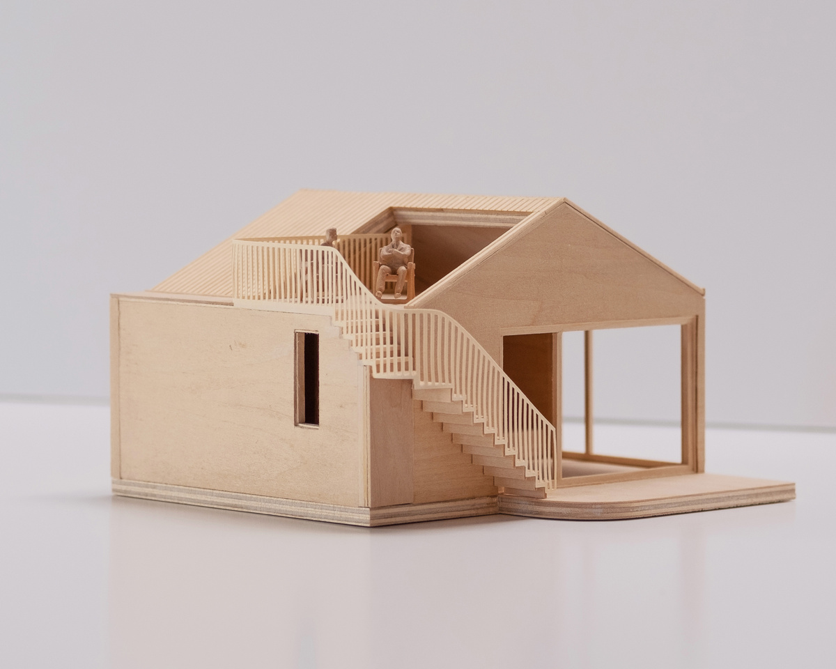 Four Square House — figure