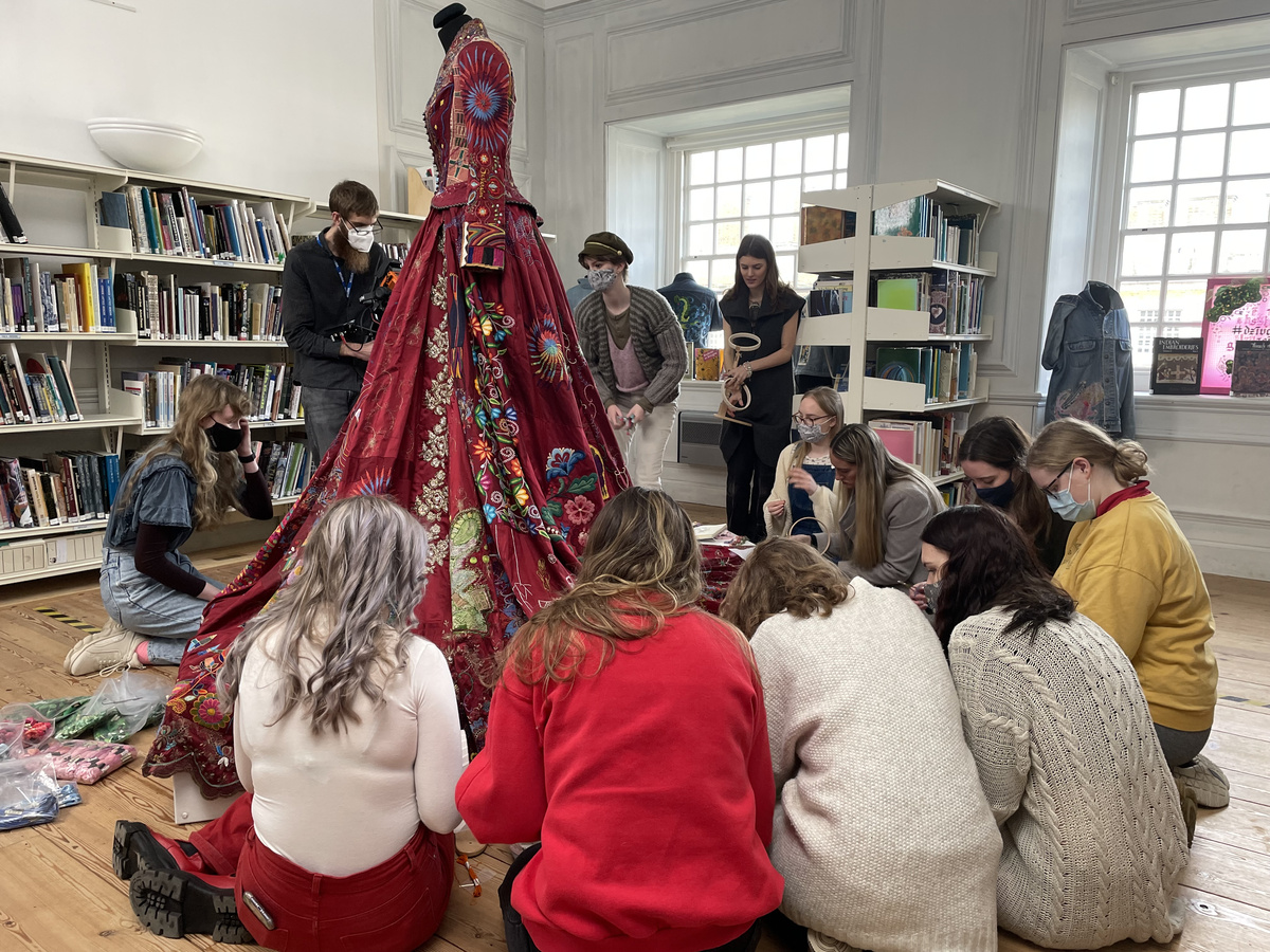Embroidery Circle with students form the Royal School of Needlework ...