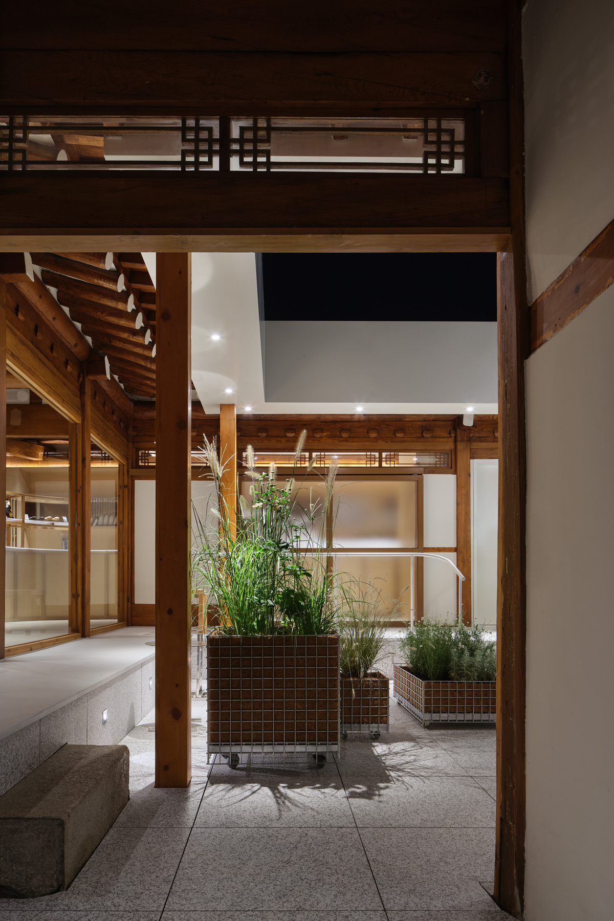 CONFI-PHOTO — warpandwoof