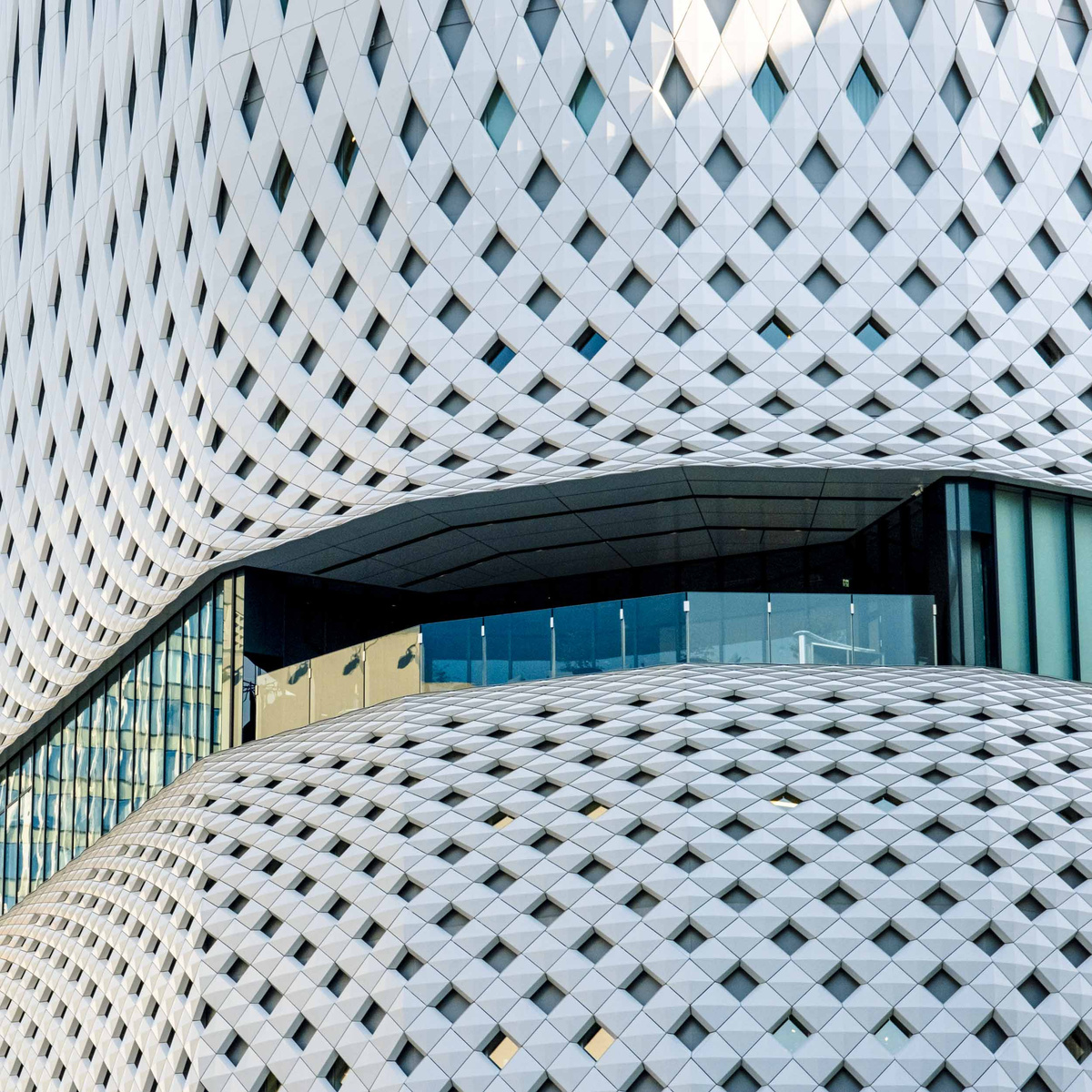 Ginza Place — WHEN IN TOKYO | Tokyo's Art, Design and Architecture Guide