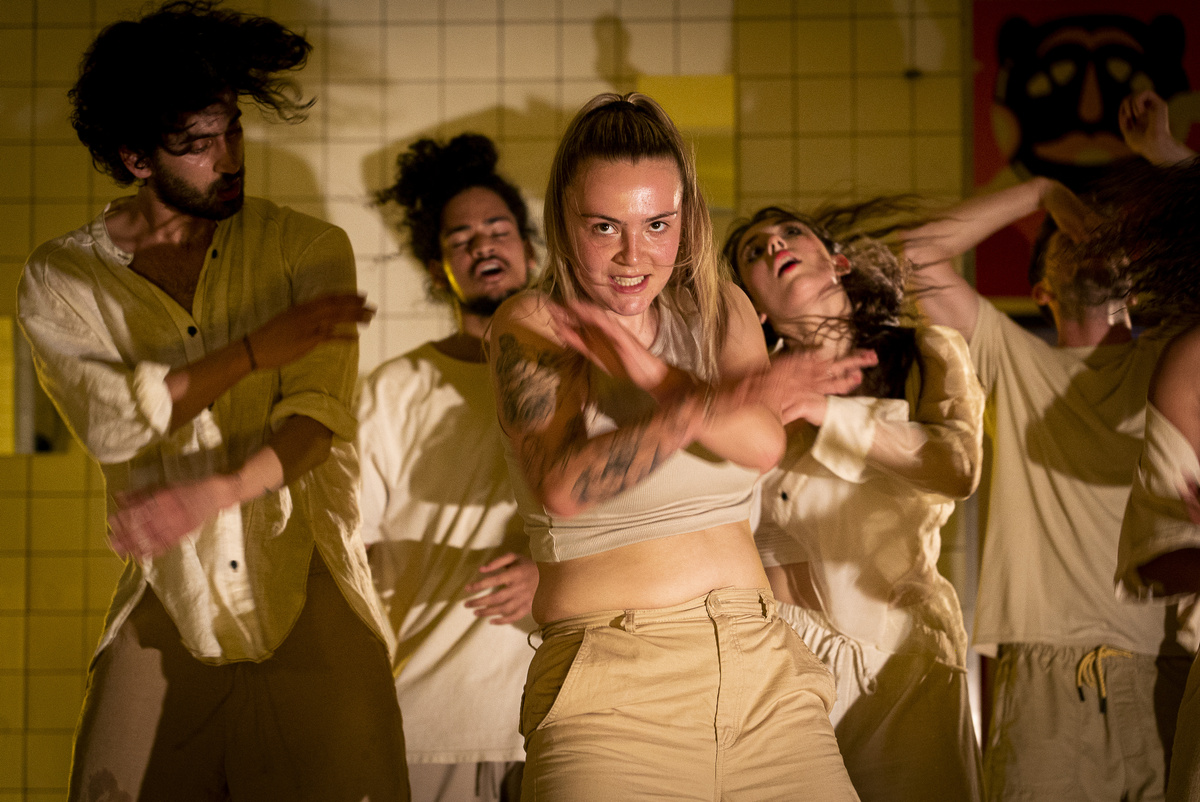 Club Cascade — DEGASTEN