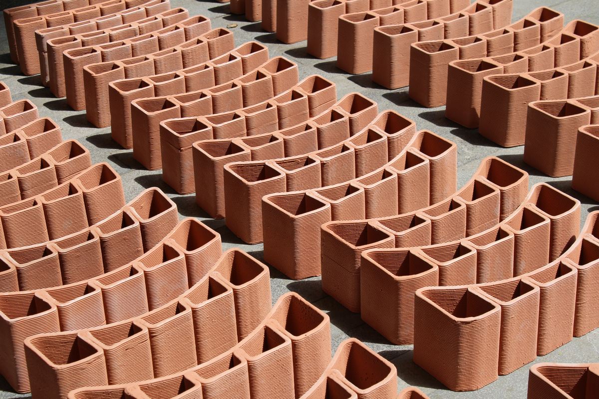 Sueños Con — Programmable Mud MIT