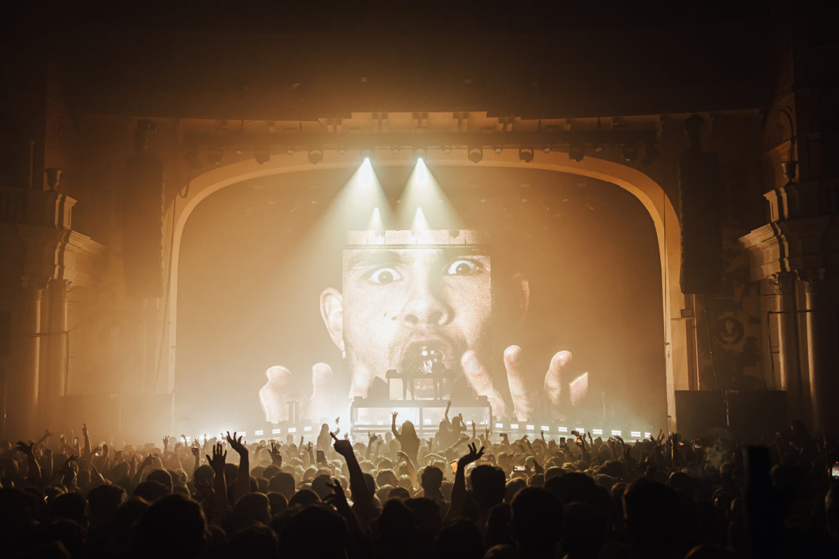 Disclosure Live — Aries Moross