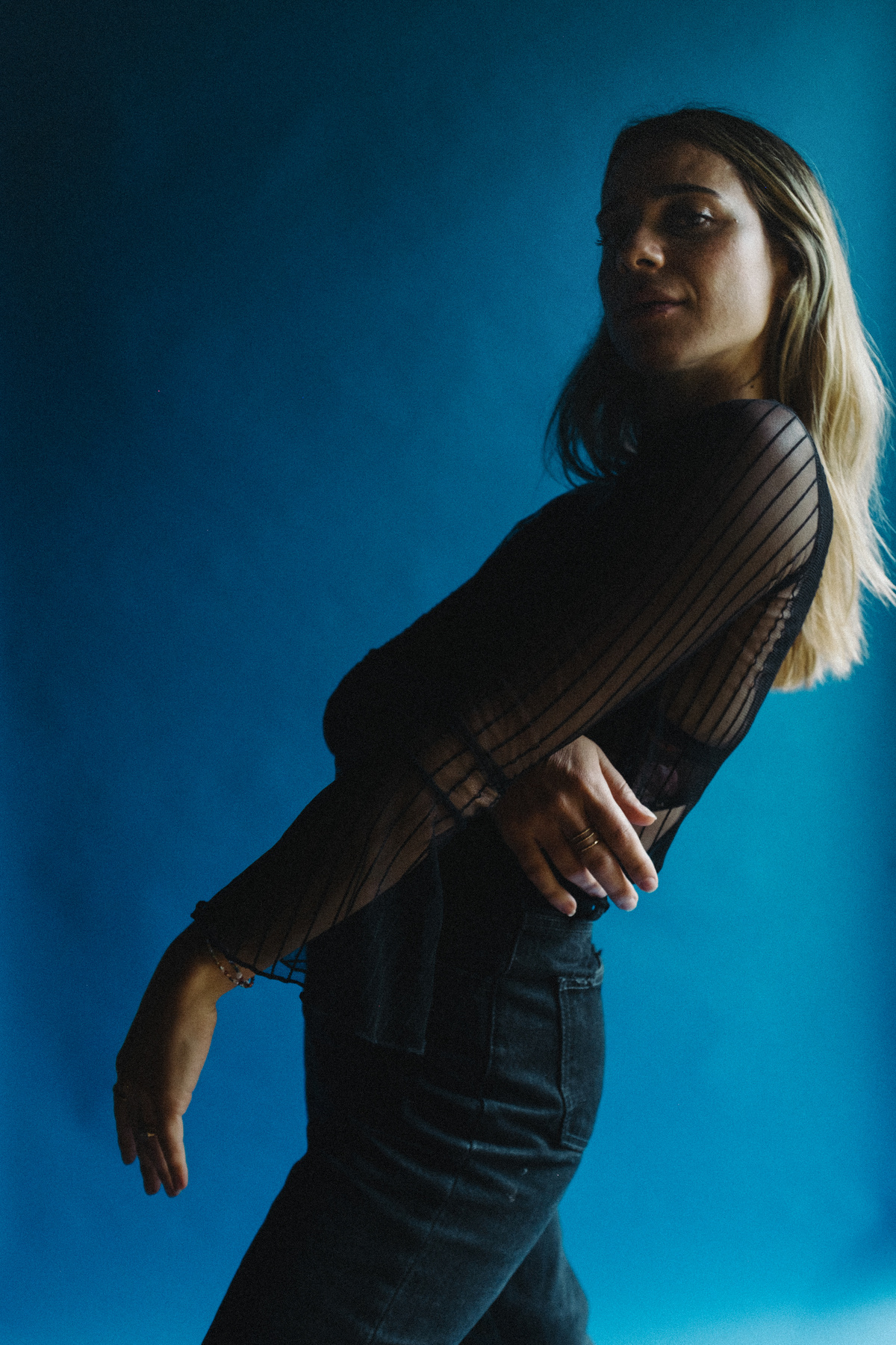 About — Veronica Leon