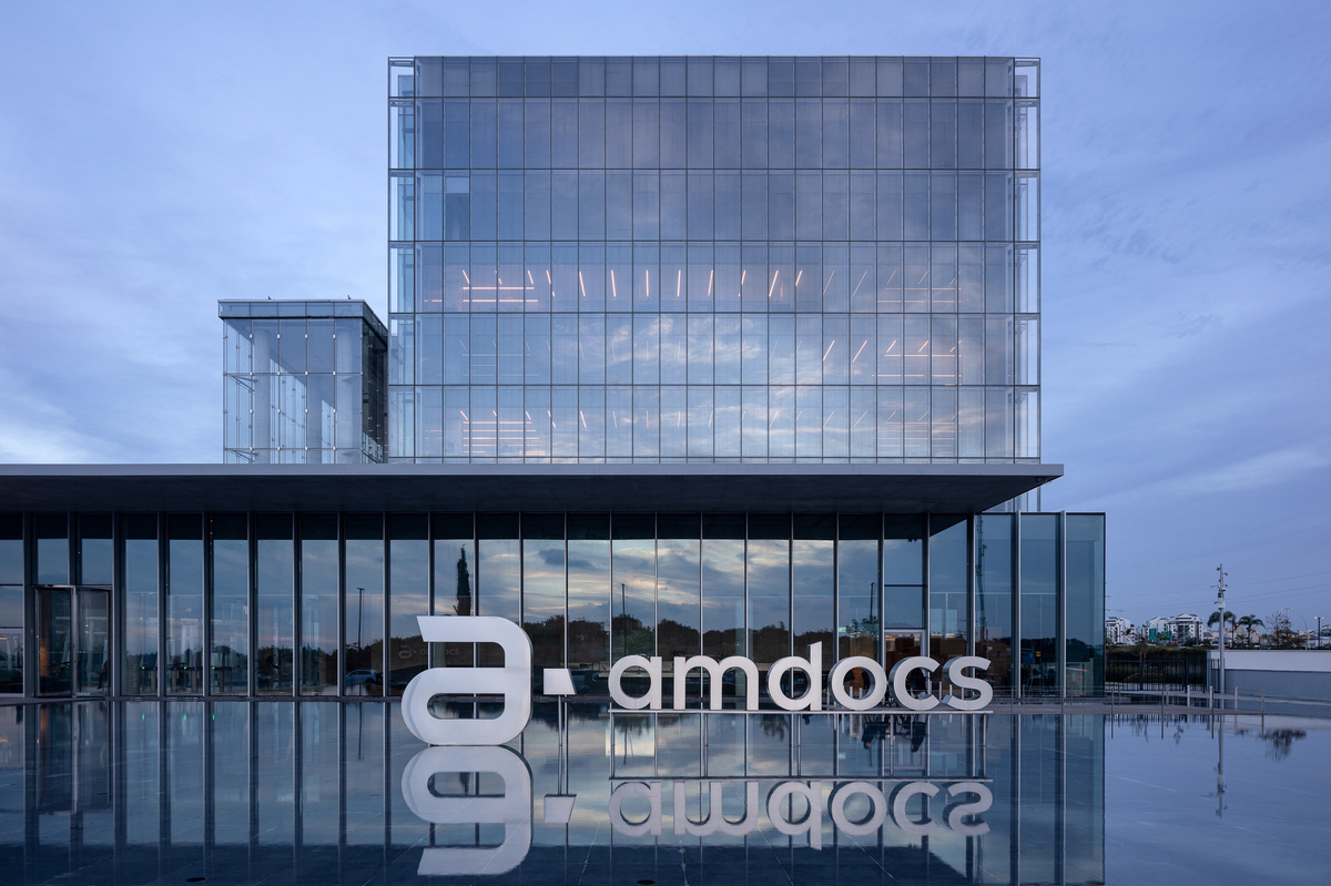 Amdocs Campus — Kasher Design כשר תקשורת חזותית
