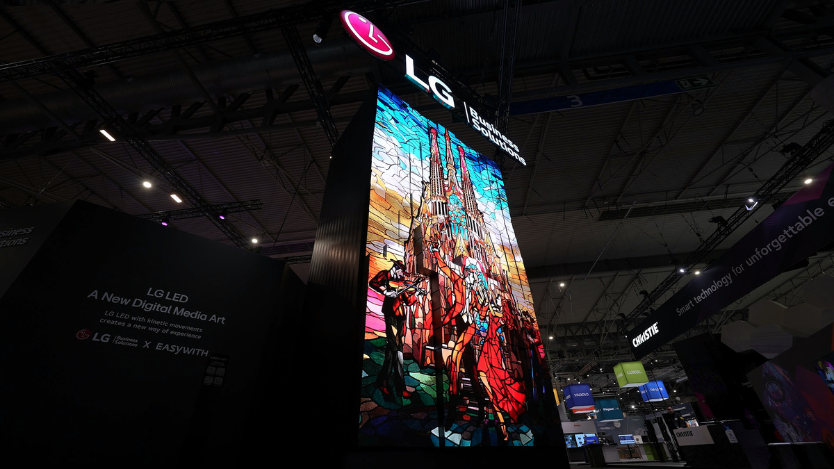ISE2024 LG LED A New Digital Media Art — EASYWITH 55