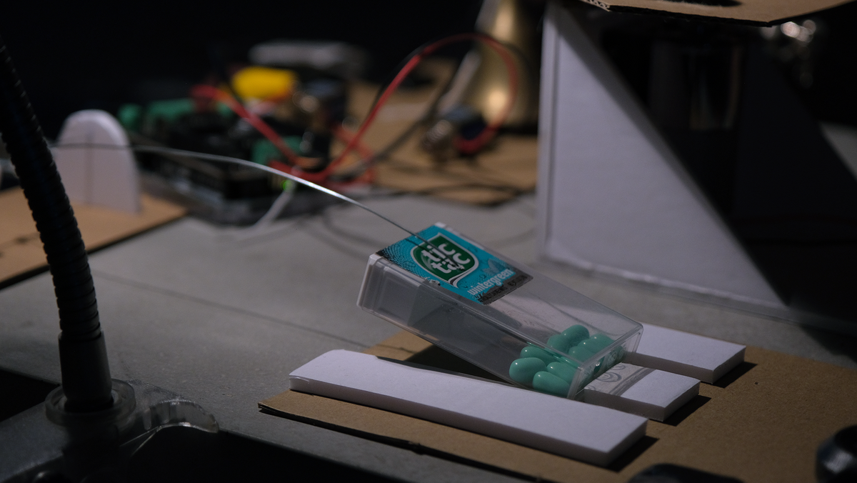 attache à pain — sam_bourgault