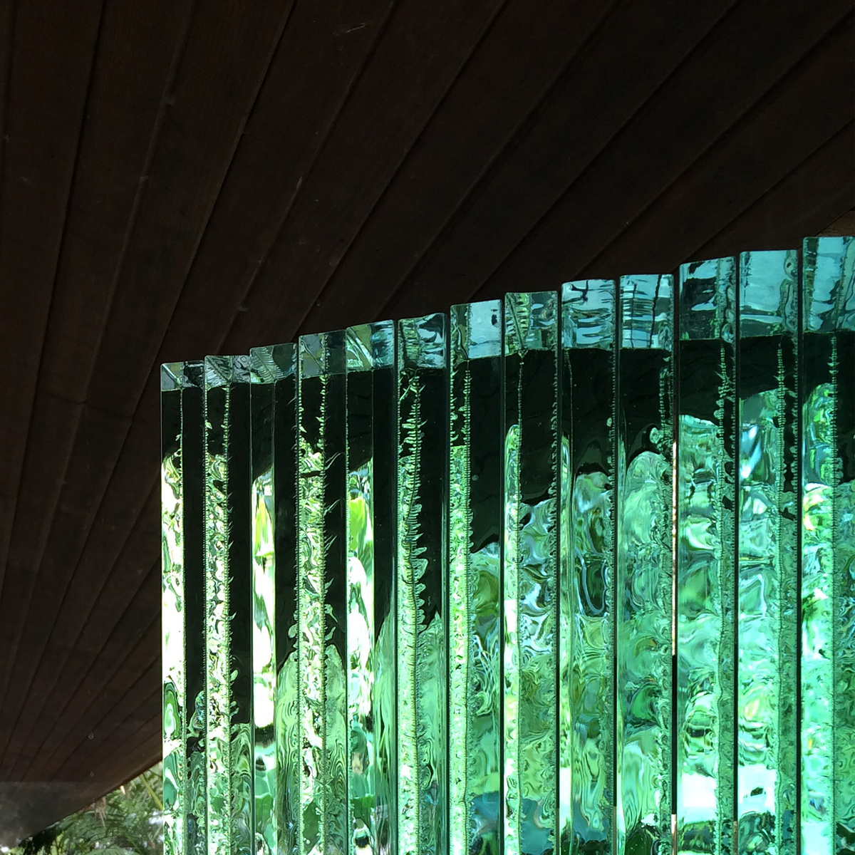 SOMETHING UNIVERSAL - CENTRAL — Fynndlit