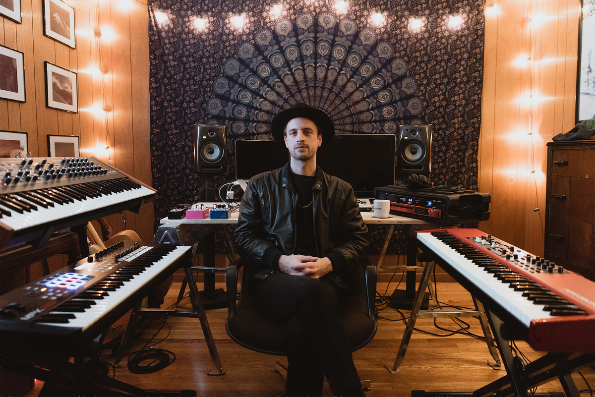 Live — Jaye Locke Music - LA based Musician & Producer