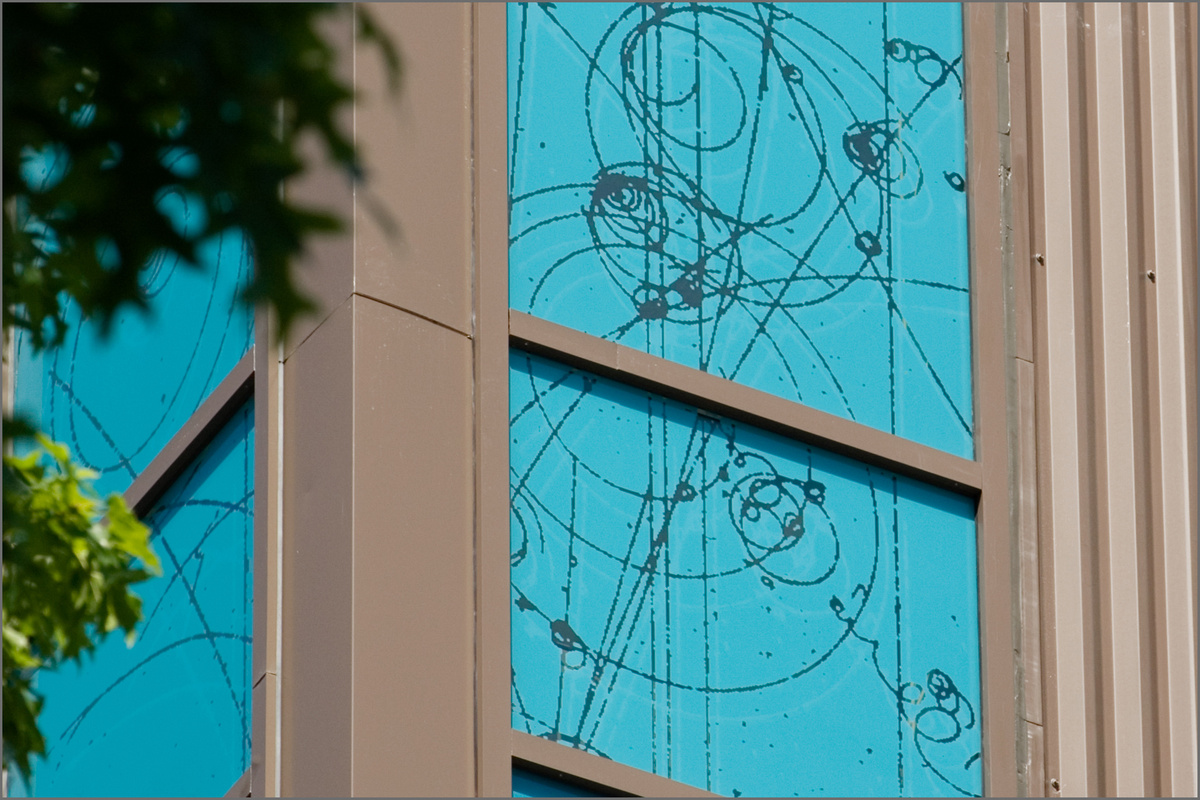 Particle Adventure — Laura Brodax