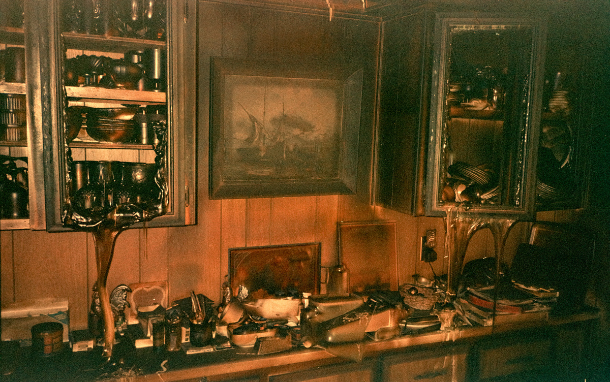 Lost Pines Exhibit — barrystone