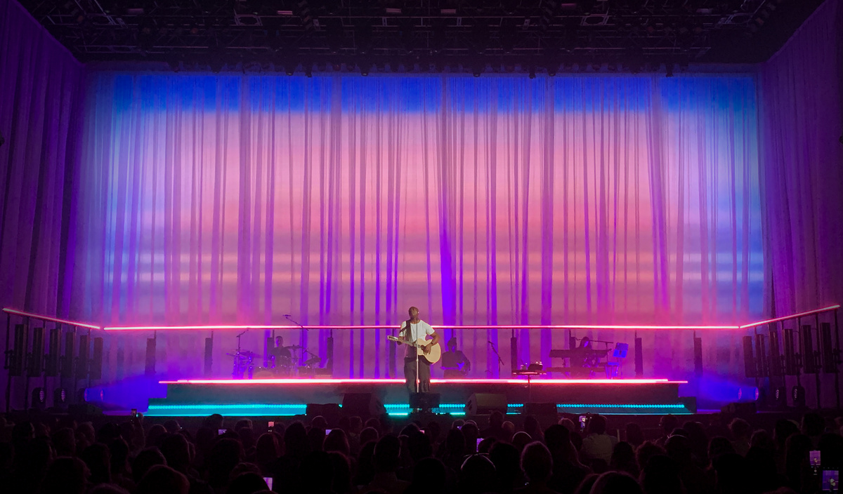 SEAL : World Tour — metaform.studio