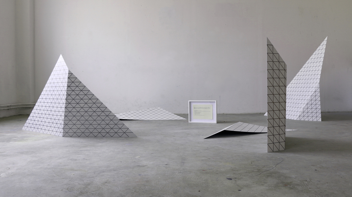 2017, 3.125m²: the undefined shape — GRAYCODE