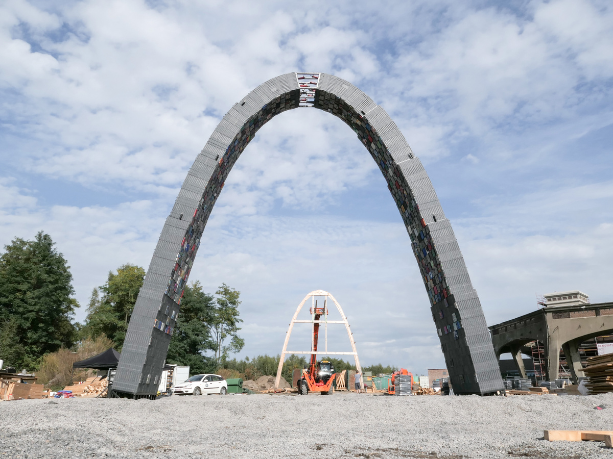 THE ARCH — maxieschneider.com