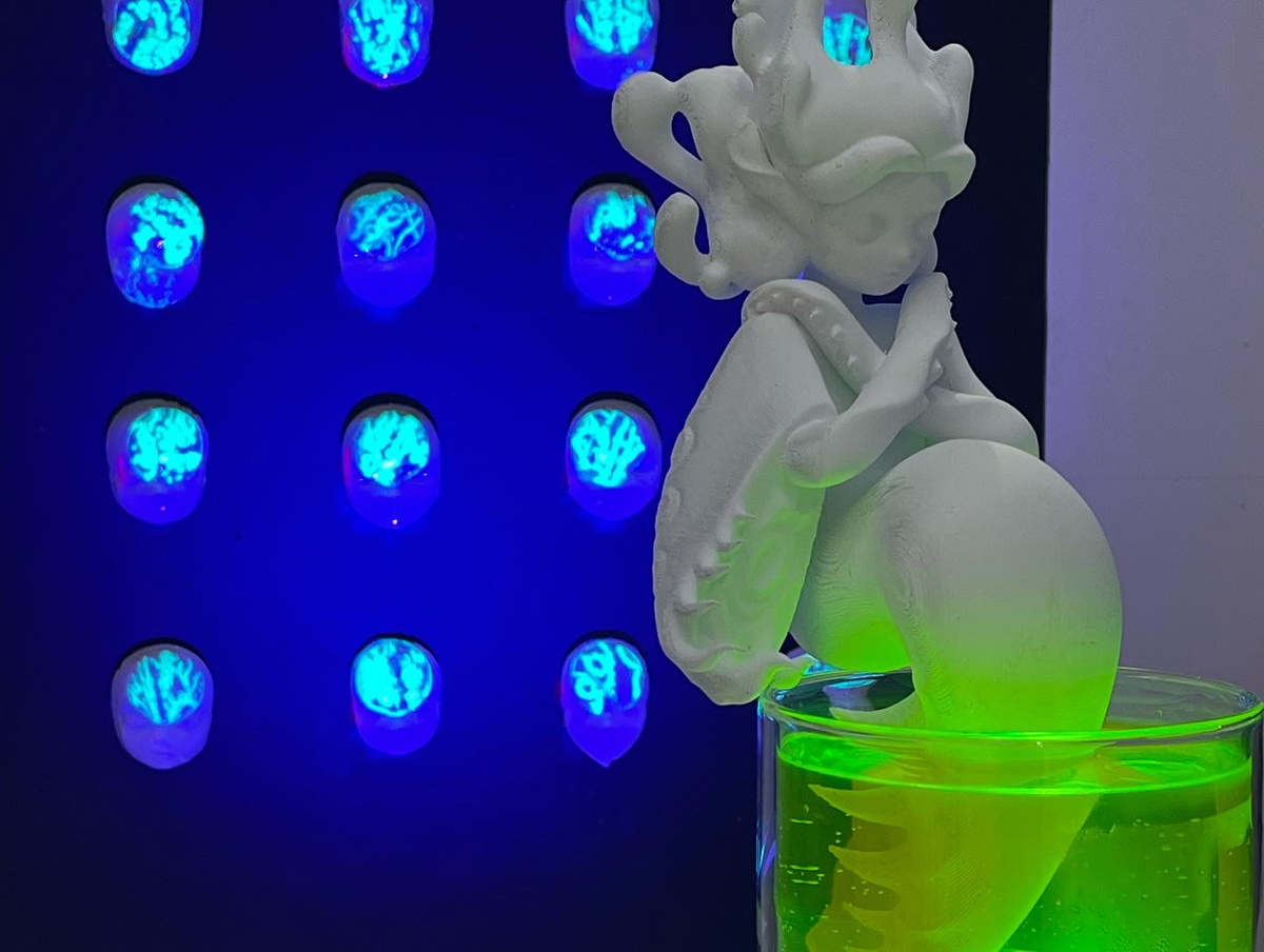 Bio Art — Ada Zejun Shen