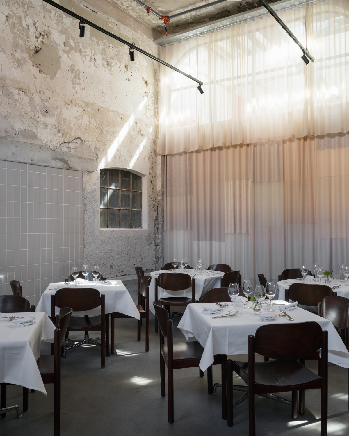 Bar Montan — Johan Dehlin