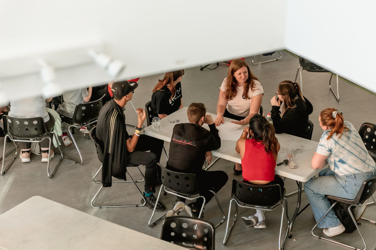 A Supportive Conversation... — Arts for Health Milton Keynes