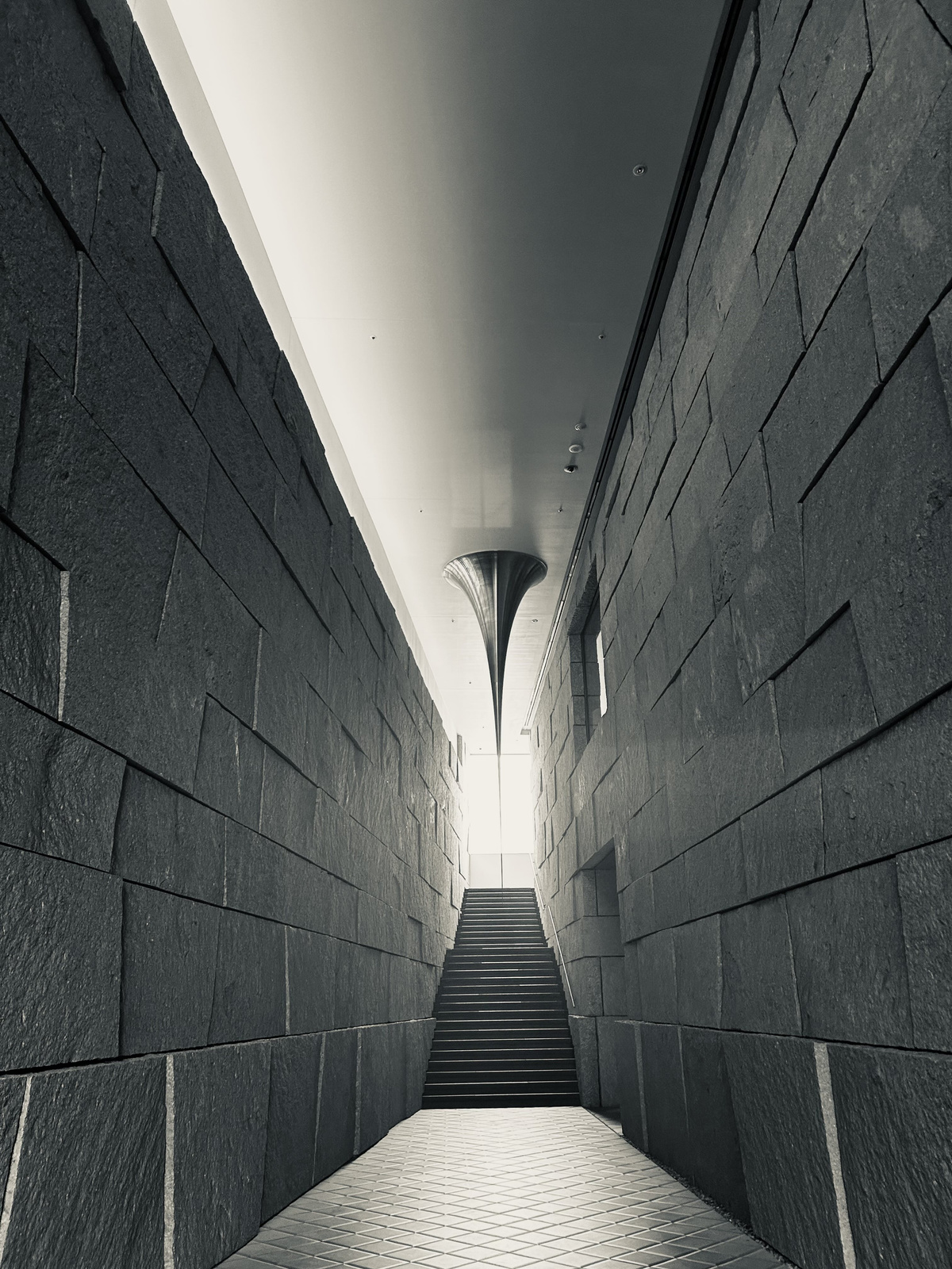 Oak Omotesando | Omotesando — WHEN IN TOKYO | Tokyo's Art, Design and ...