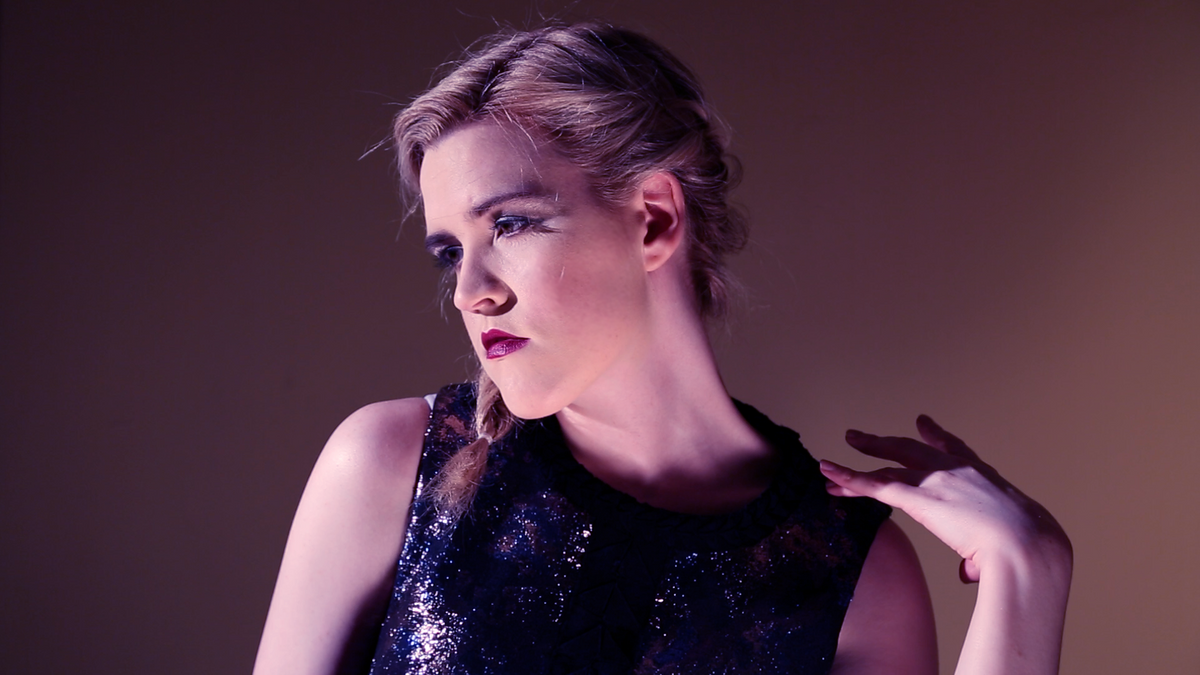 About — Alicia Maye - Filmmaker and Performer